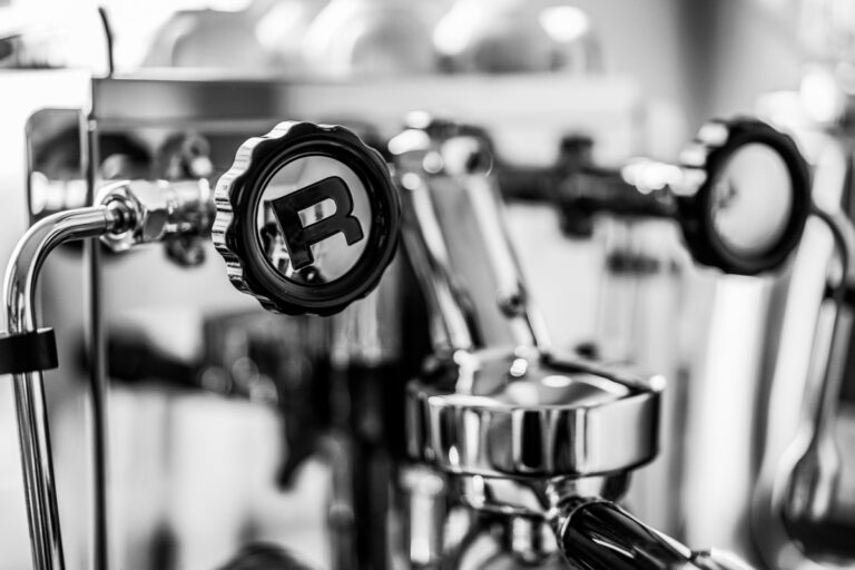 Rocket R58 V2 – Dual-Boiler Espresso Maschine mit PID – BezziBarista